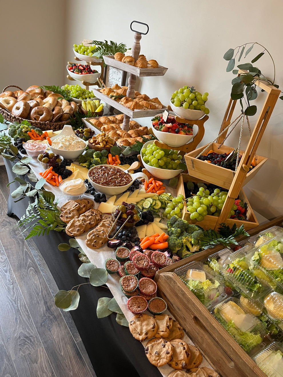 Grazing Tables – Quterie Boards